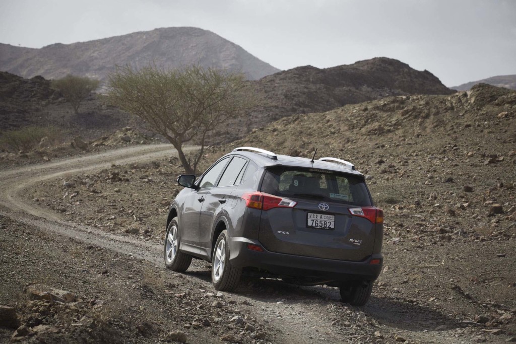 Toyota RAV 4 2013 Review: The weekender | drivemeonline.com