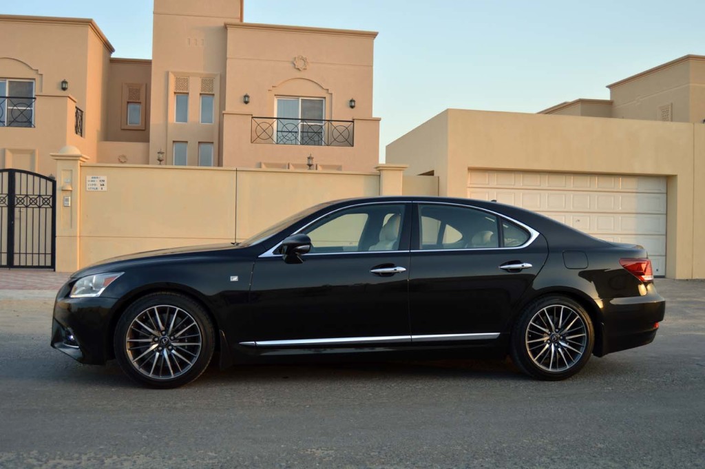 Lexus LS 2014 Review: Business class cocktail | drivemeonline.com