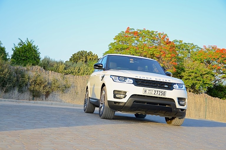 All new Range Rover Sport Review: Wading deep | drivemeonline.com